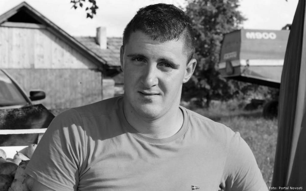 Zoran Martinović: Ujutro u mesnici, popodne u voćnjaku