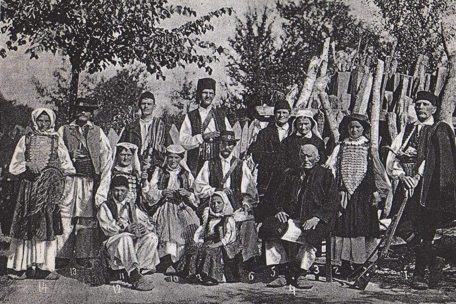 Dr Đuro Zatezalo: Pokolj na Baniji u selu Veliki Gradac