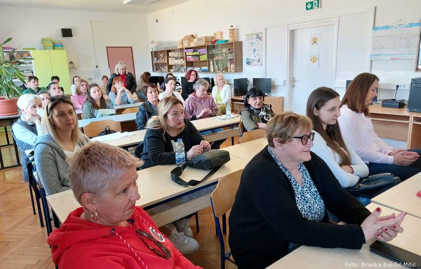 U Jabukovcu održana radionica kako pomoći sebi i drugima